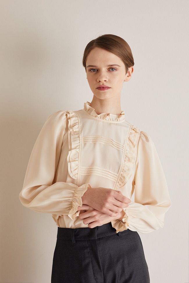 Ruffle trimmed silk blouse - Women's Clothing Online Made in Italy